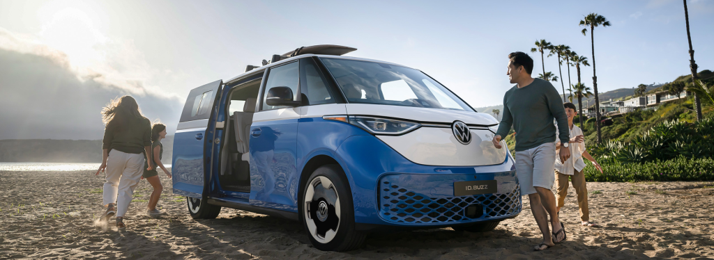 Volkswagen Electric Vehicles: ID.4 & ID.Buzz Overview | Tom Bush VW